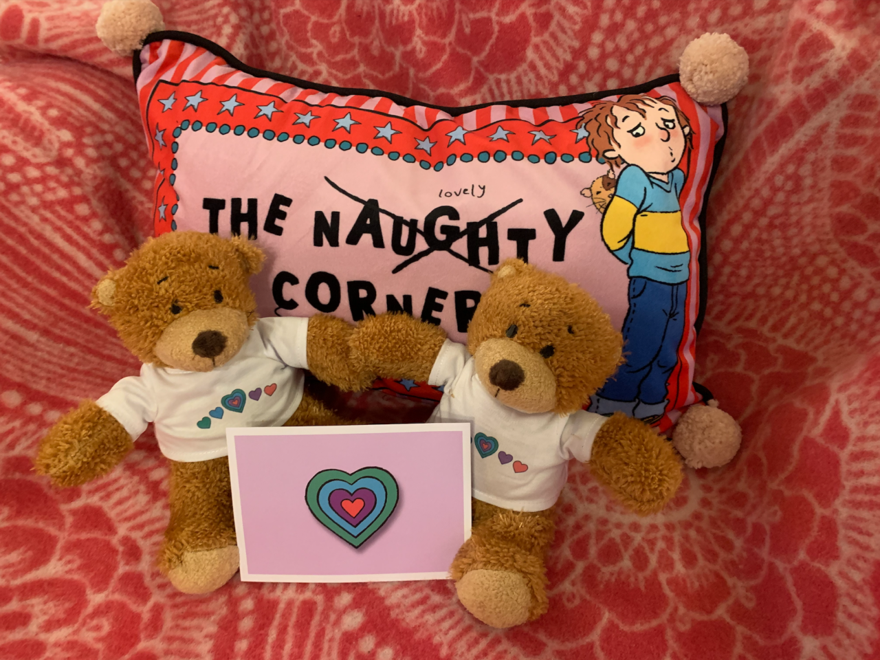Everyone Loves a Teddy Bear! - Novel Entertainment